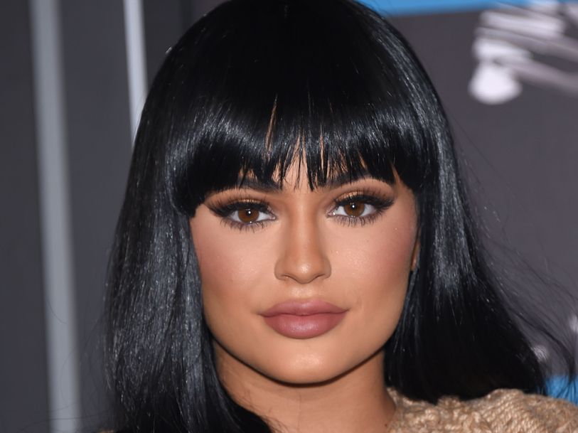 Ikona sociálních sítí Kylie Jenner a její cesta mezi přední ...