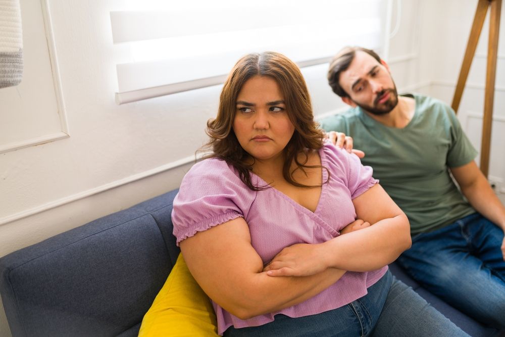 Martin (38): Miluju ji, ale je tlustá. Stydím se s ní někam jít - WomanOnly