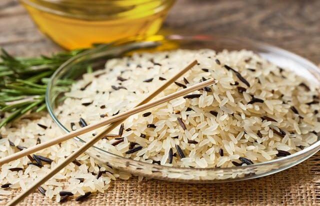Jak uvařit rýži a proč rýže z pytlíku není zdravá - WomanOnly